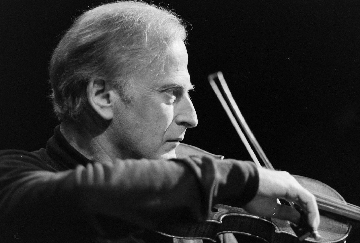 Violon : Comment Jouent Les Violonistes En Amérique