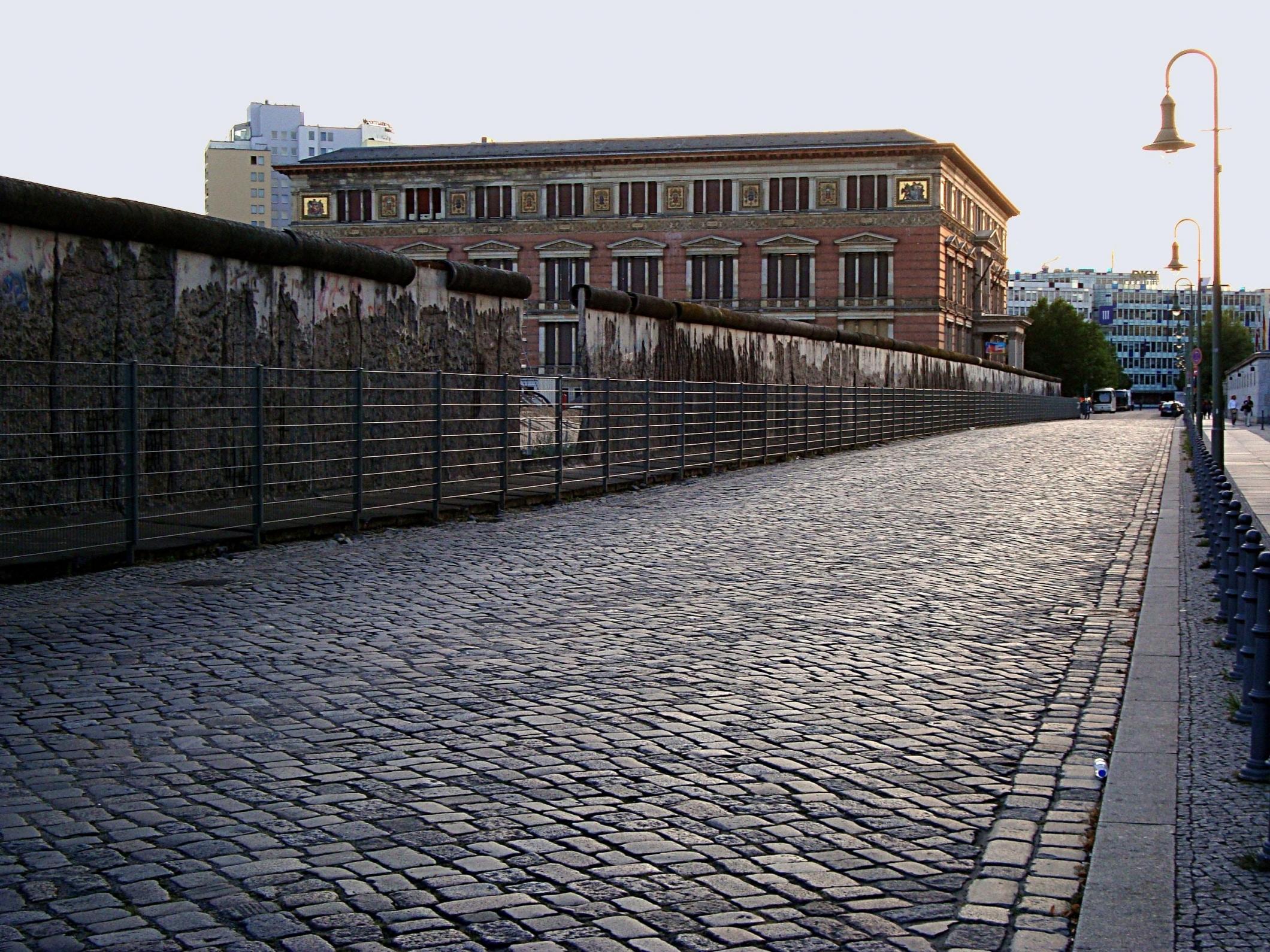 Découvrez l'Histoire du Mur de Berlin ! | Superprof