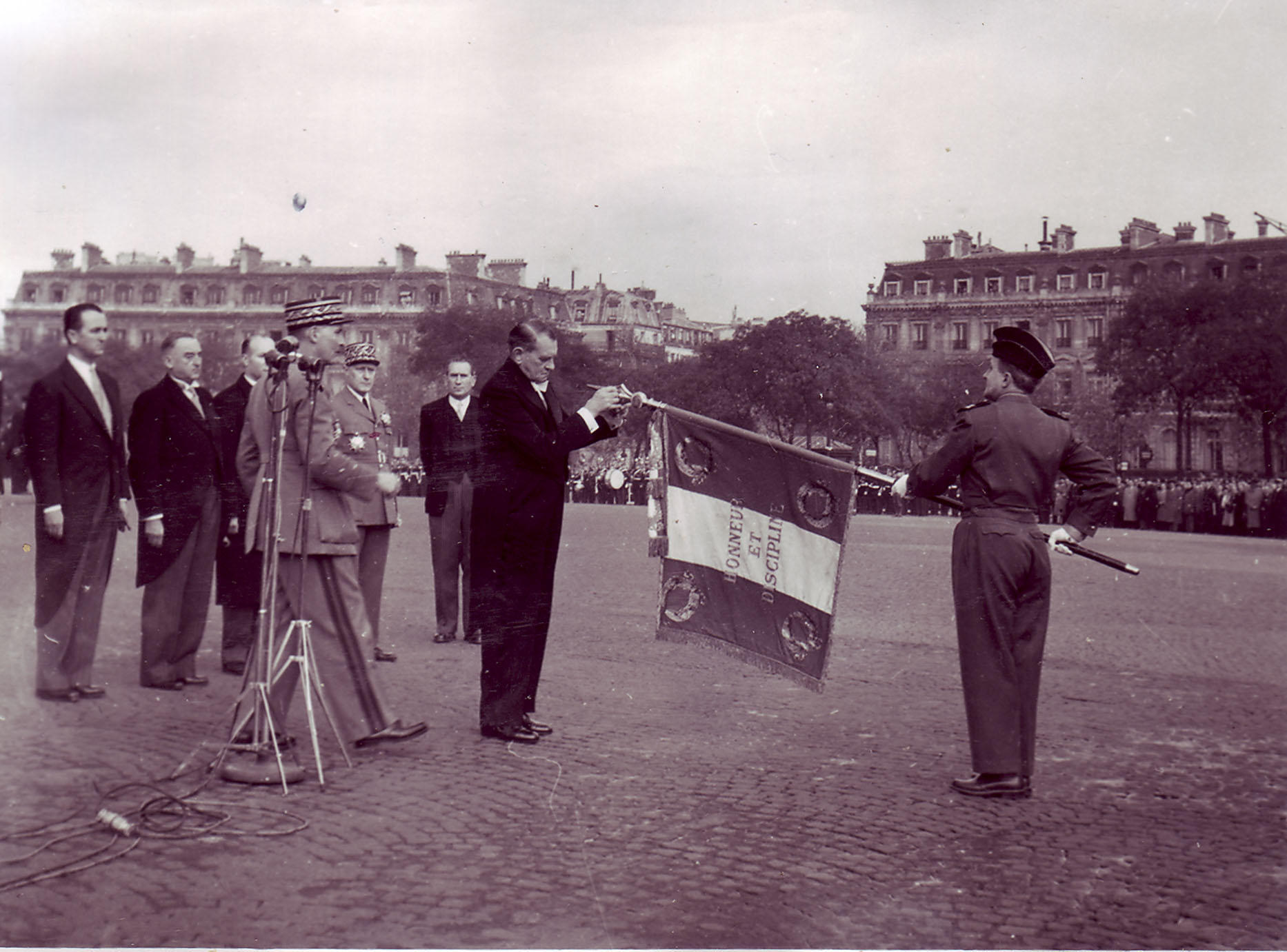 La IVème République et le Début de la Vème